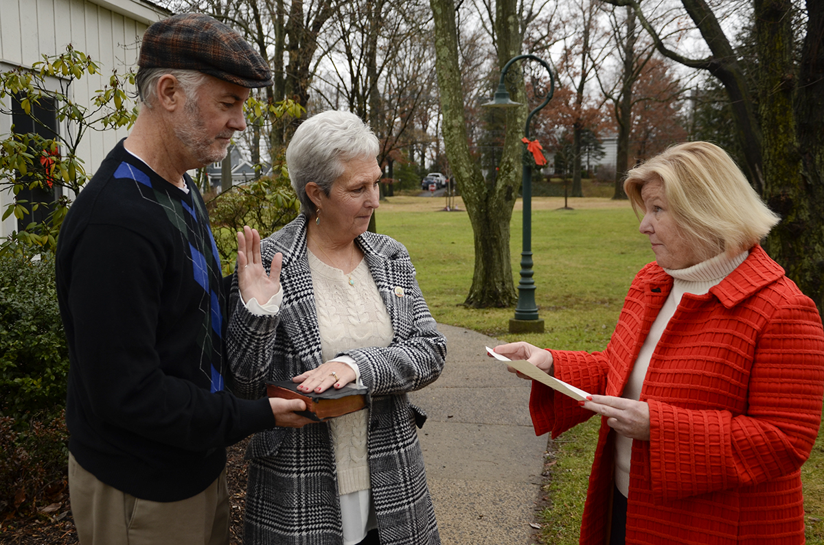 Council members and other officials sworn in for 2022 - Borough of Fanwood